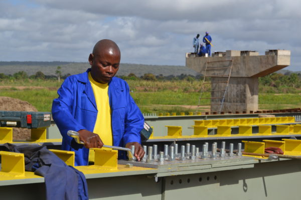 Plem construction of Malawi’s longest bridge at Chapananga progressing ...