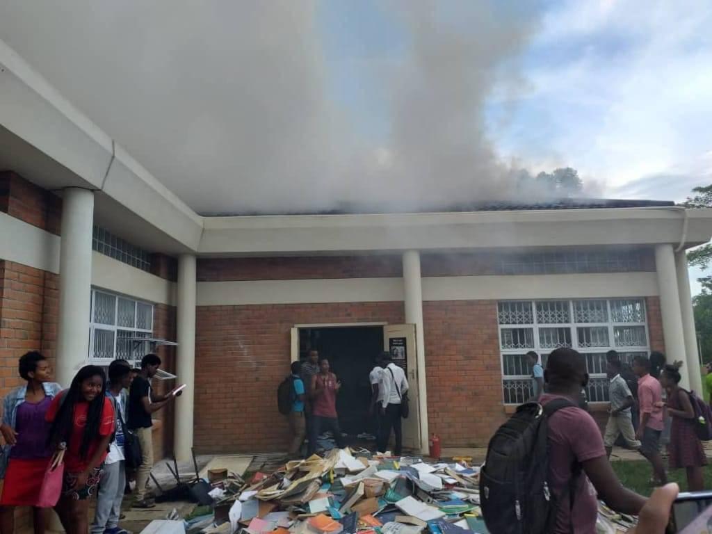 Firefighters put out fire on Chanco law library - Malawi Nyasa Times ...