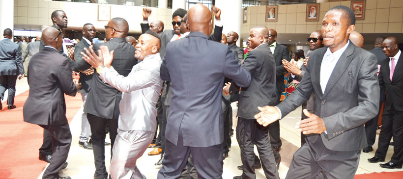 Parliament gets tough on DPP youth cadets for terror - Malawi Nyasa ...