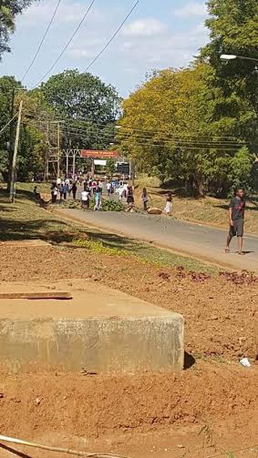 Chanco students protests against fees hike: Malawi police fire teargas ...