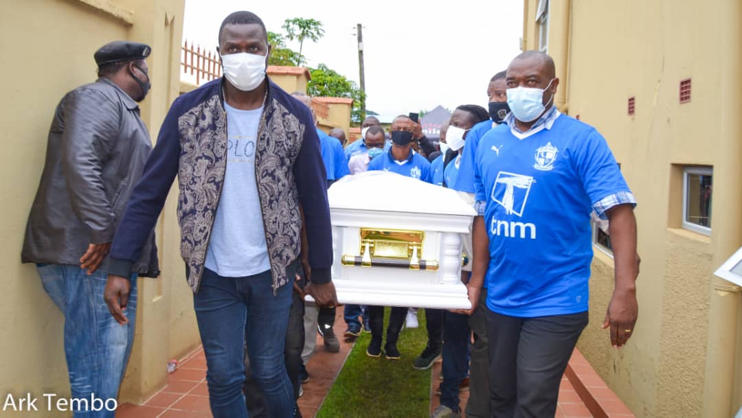 Pictorial: Lenzo Malunga laid to rest as Wanderers, Malawi football ...
