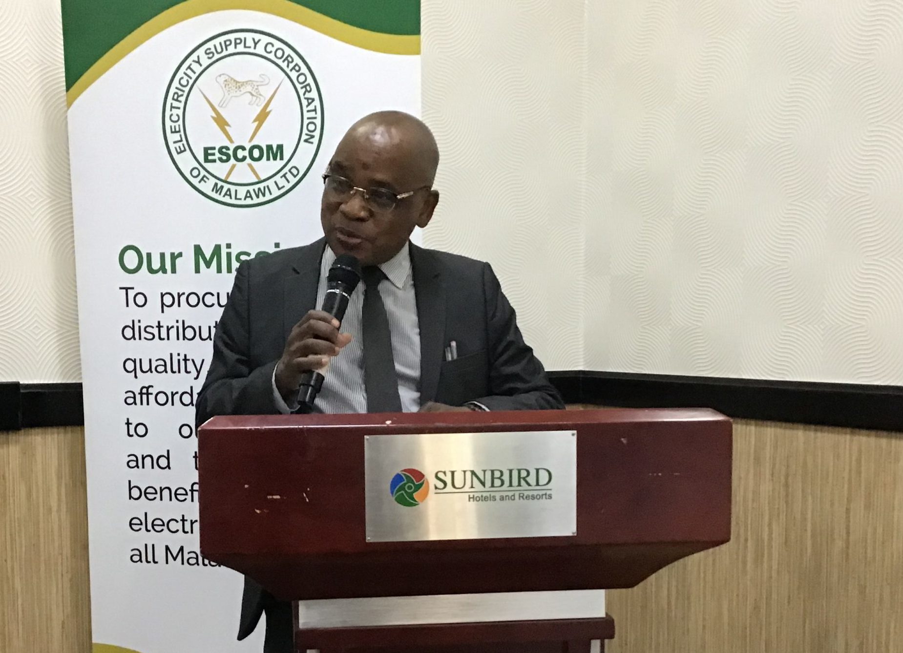 Consumers take Escom to task over poor service delivery - Malawi Nyasa Times - News from Malawi ...