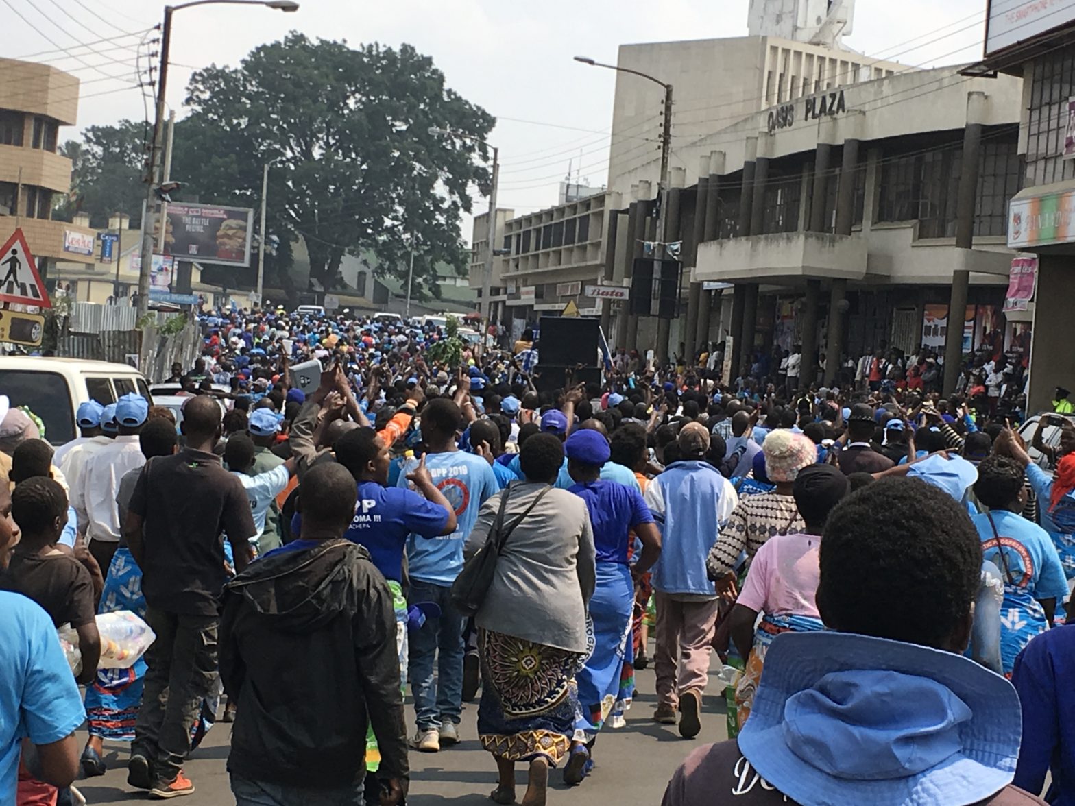 DPP cadets in war-cry: ‘Olimbana ndi a Dad awona Nyekhwe!’ - Malawi ...