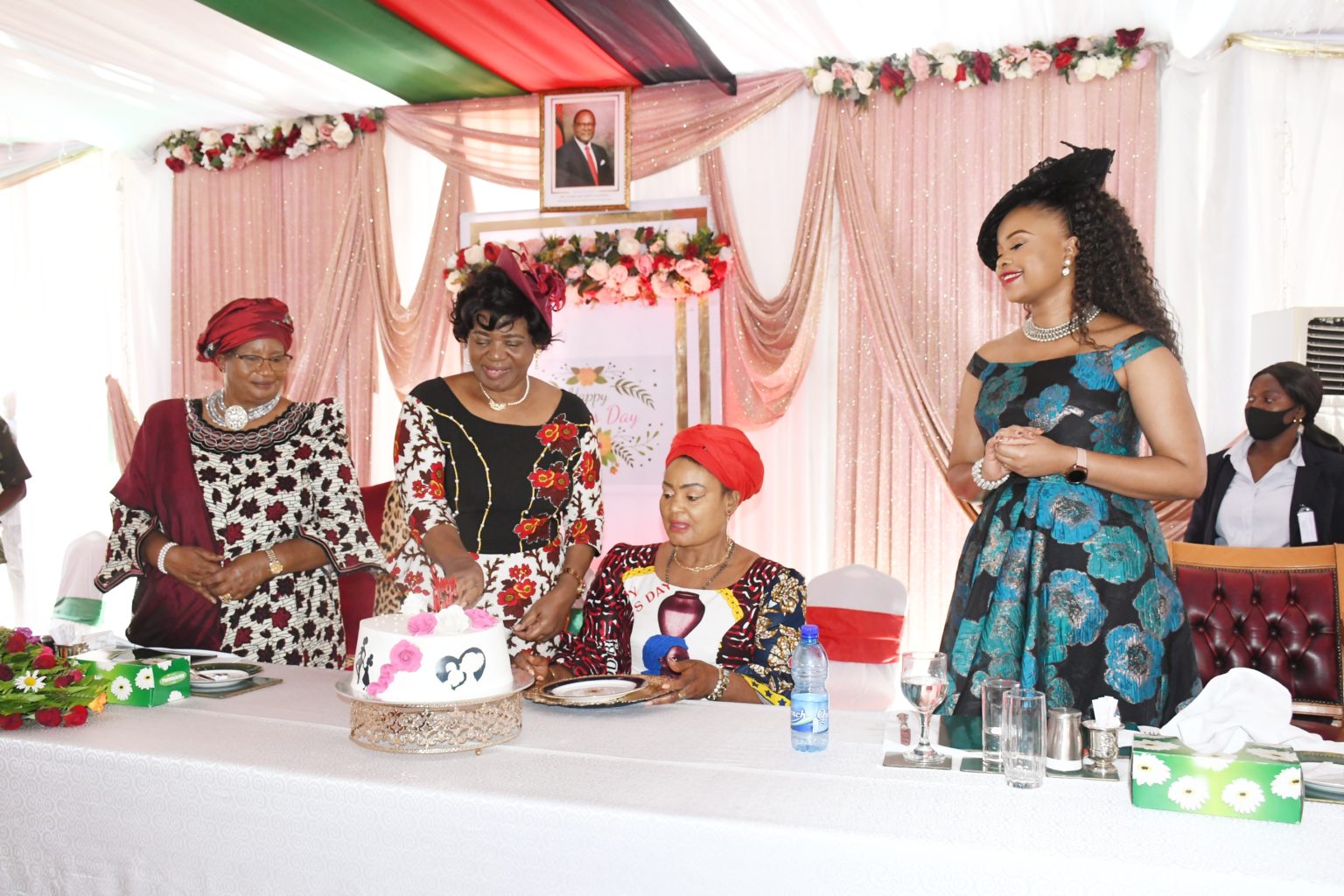 First Lady hosts mothers at Kamuzu Palace: Ex-Malawi leader JB says ...