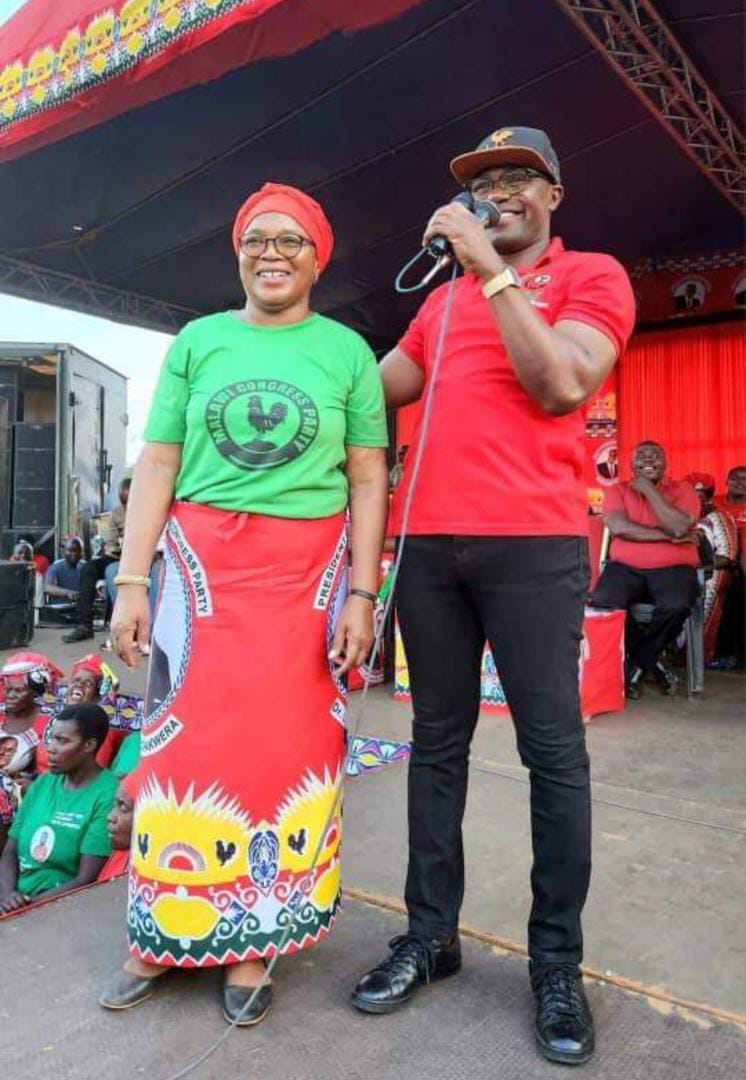 Mkaka salutes Nancy Tembo for being a hardworking minister - Malawi ...