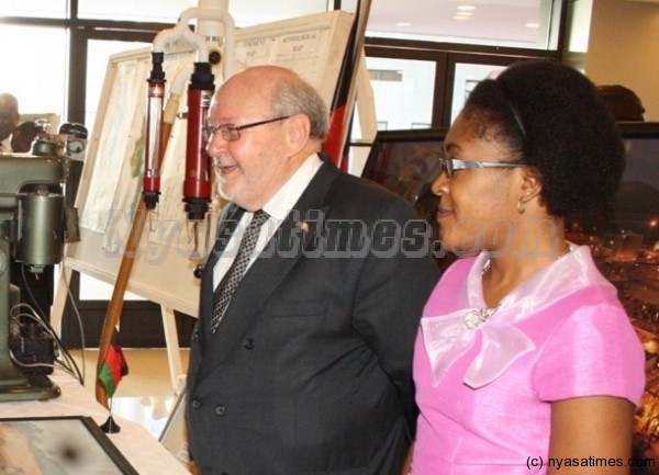 Paladin face demos in Malawi: Demands to shut down of Kayerekera ...