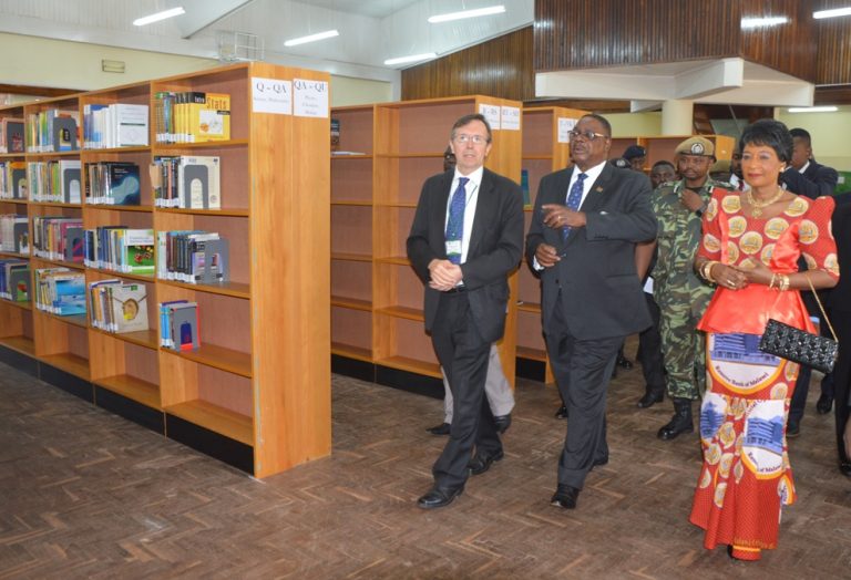 Mutharika donates K20 million for Mzuni library project - Malawi Nyasa ...