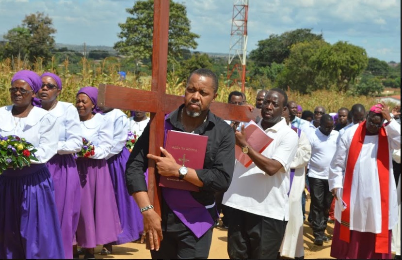 Walking Jesus’ ‘Way of the Cross’: Malawi VP Chilima joins Christians ...