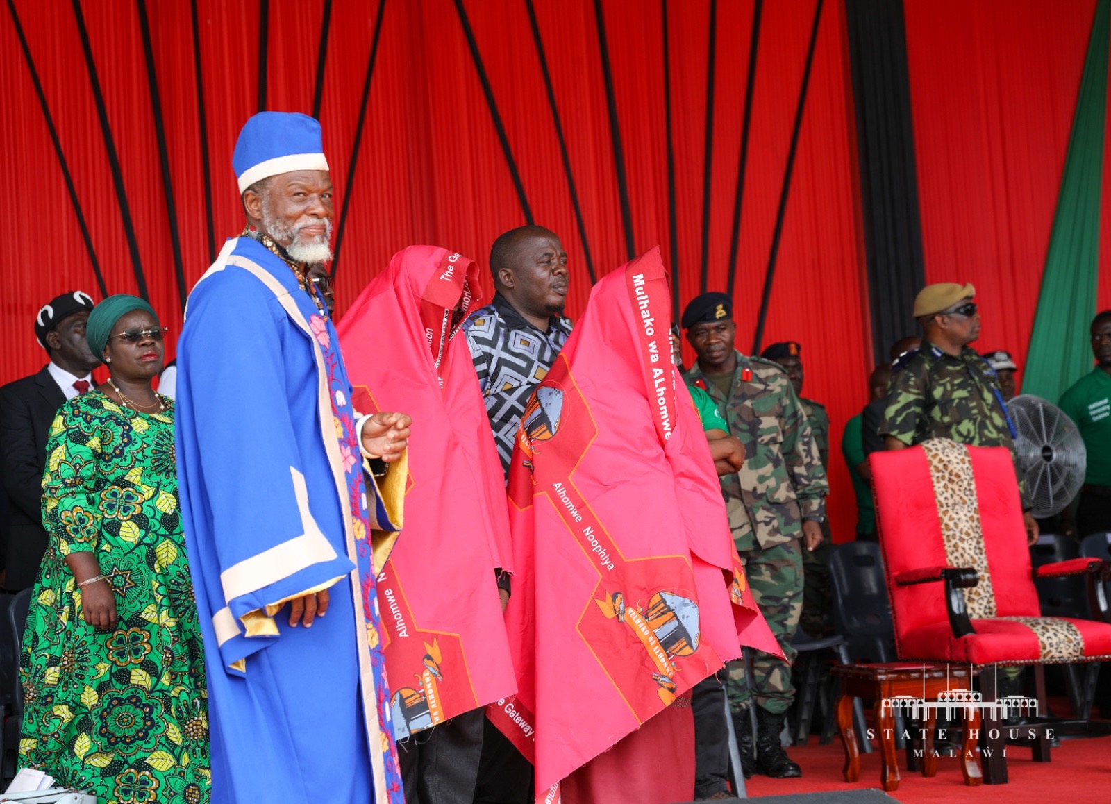 Chakwera gets unusual praise from Mulhako Wa Alhomwe - Malawi Nyasa ...